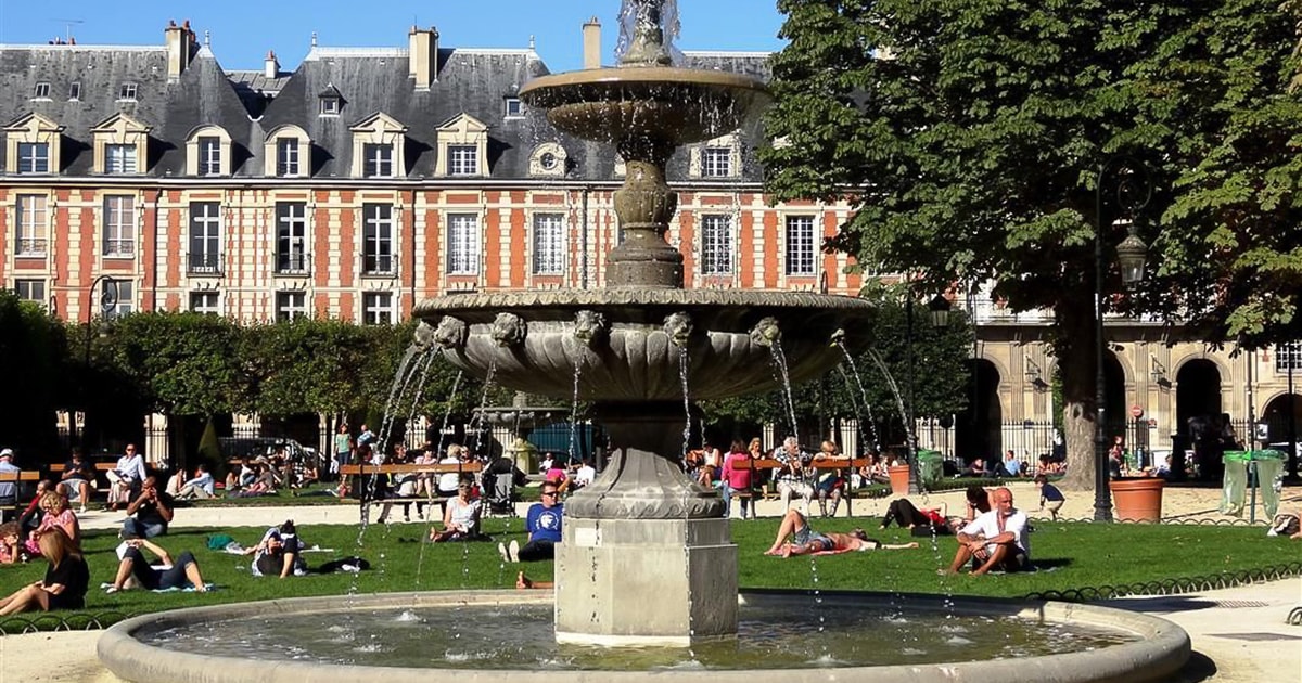 Paris: Guided tour of Marais in German | GetYourGuide