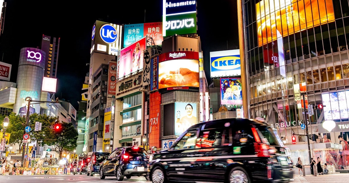 Tokyo Night Tour: Explore Japanese Car Culture at Daikoku PA | GetYourGuide