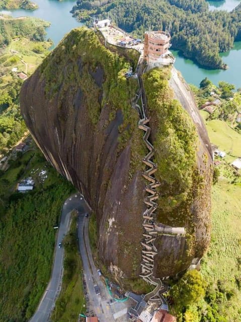 Guatape Eintrittskarte - La Piedra "Der Fels" | GetYourGuide
