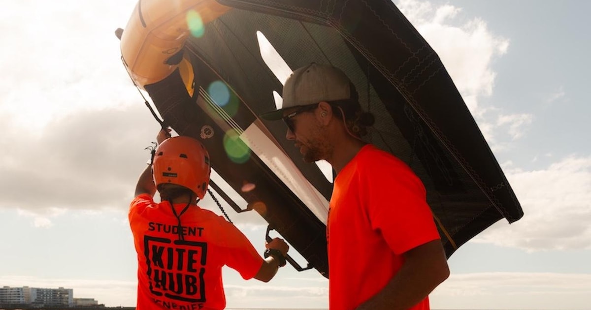 Tenerife: Soukromá lekce wingfoilu s instruktorem | GetYourGuide