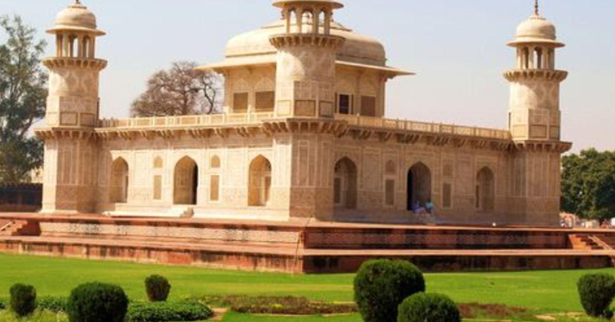 Desde Delhi: Delicia de excursión de un día - Las joyas de Agra al ...