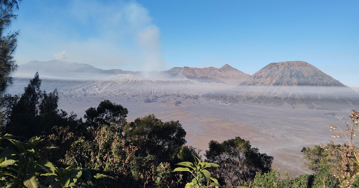 SURABAYASTA: BROMON JA IJENIN KULJETUS PUDOTTAA KETAPANGIN SATAMAN ...