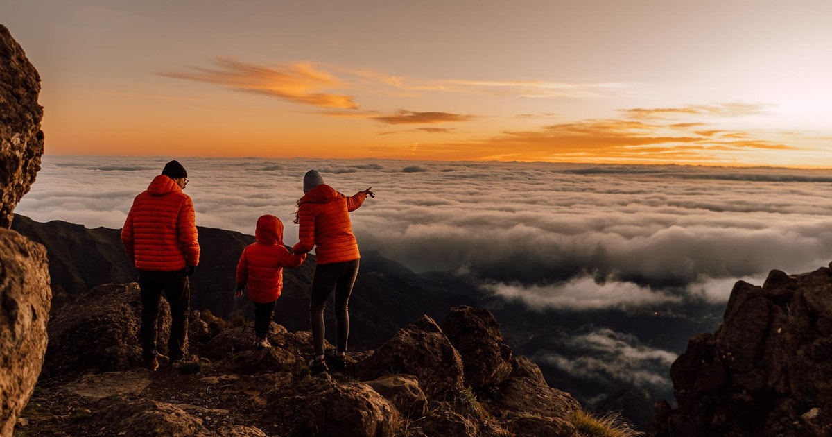 Transfer for Sunrise at Pico Arieiro & PR1.2 Pico Ruivo hike | GetYourGuide