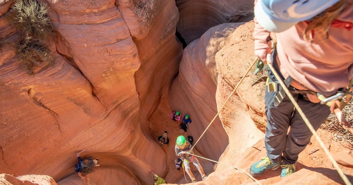 Kanab: Slot Canyon & Abseilen für Familien, privat | GetYourGuide