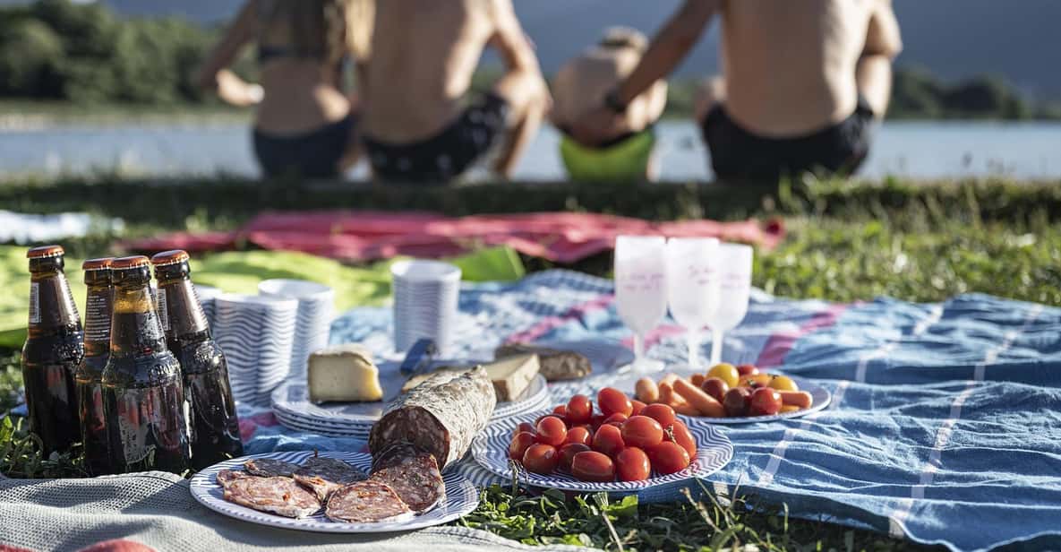 Provencal Market, Shopping, and Picnic basket at the lake | GetYourGuide