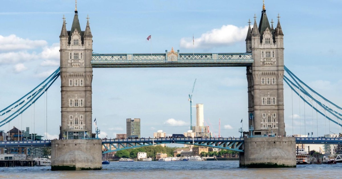 London: Hop-On/Hop-Off-Pass mit Themse-Flusskreuzfahrt 24 Stunden ...