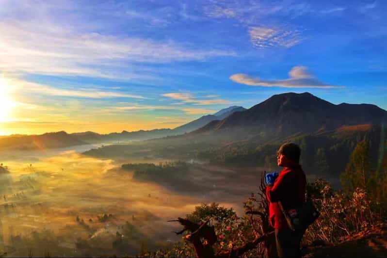 Ubud: Mount Batur Sunrise Hike, Guide & Natural Hot Springs | GetYourGuide