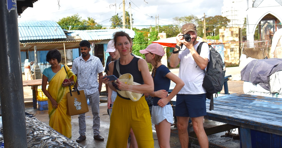 Negombo: CITY TOUR en coche con guía profesional | GetYourGuide