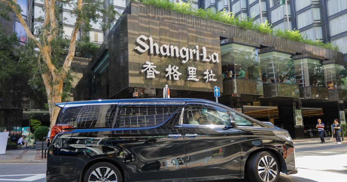 Hong Kong: Private City Highlights Tour with Car | GetYourGuide
