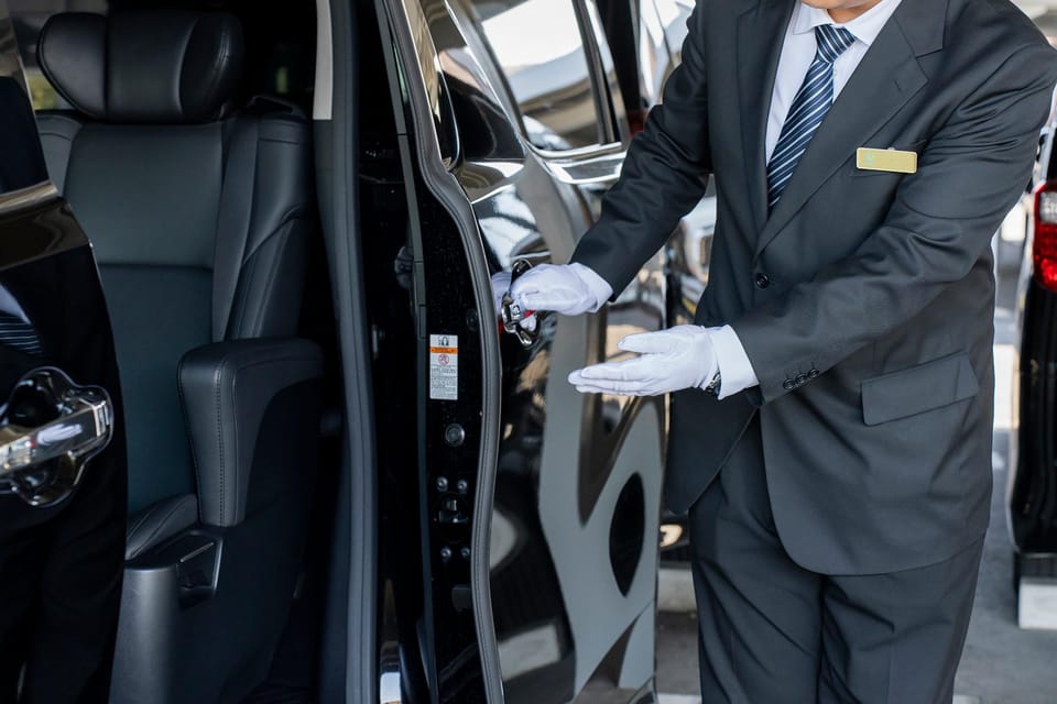 Yokohama ⇆ Tokyo, Narita & Haneda Airport Private Transfer | GetYourGuide
