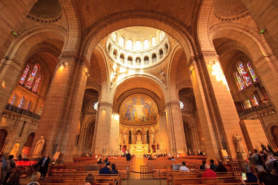 París: Basílica del Sagrado Corazón de Montmartre Visita Privada ...