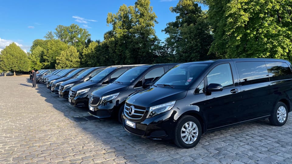 Paris: Luxury Mercedes Transfer to Geneva or Lausanne | GetYourGuide