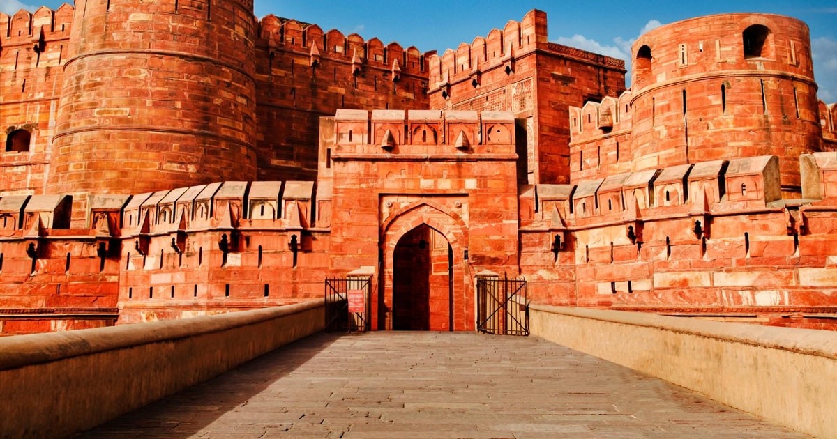 Nova Délhi: Atividade ao nascer do sol no Taj Mahal somente com carro e ...