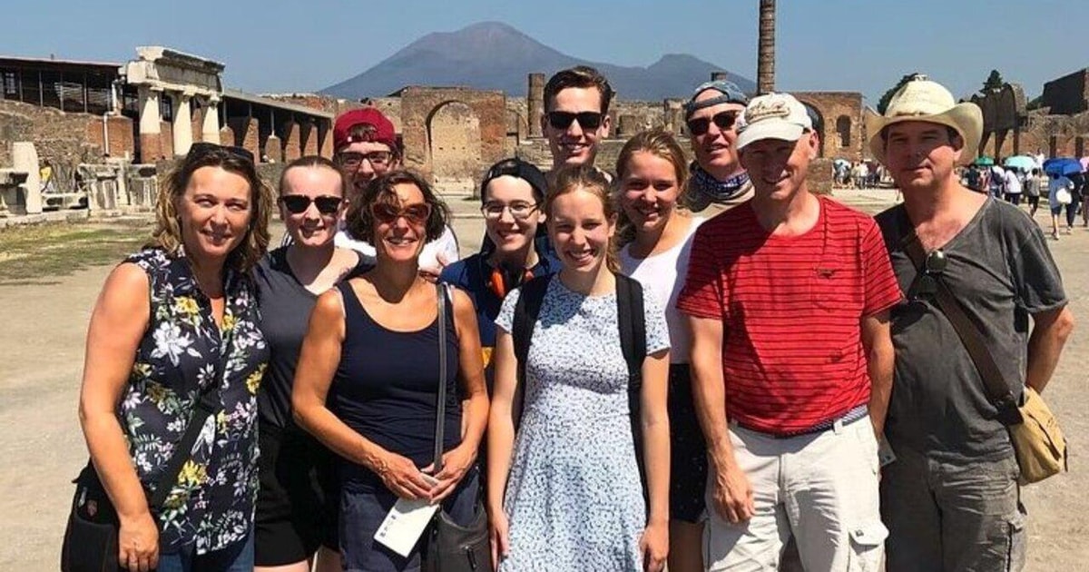 Naples : Highlights & Hidden Gems Private Walking Tour | GetYourGuide