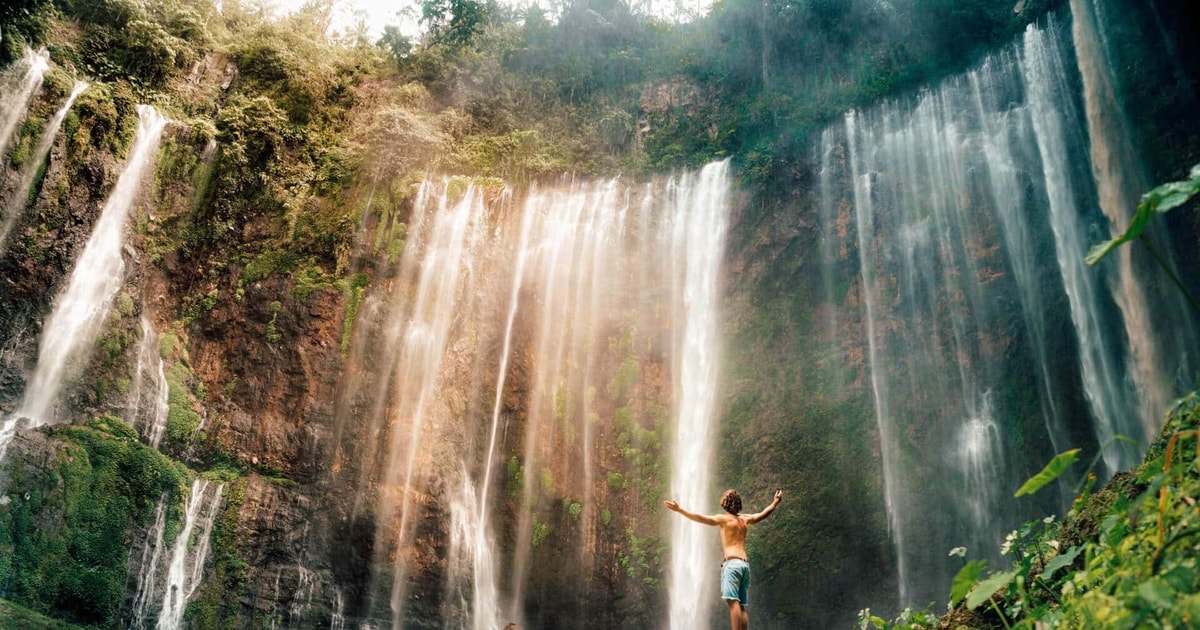 bali til java: bromo, ijen, tumpak sewu, borobudur, Prambanan | GetYourGuide