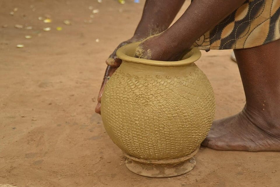 Crear recuerdos: Una odisea de la cerámica Kubumba en Kigali | GetYourGuide