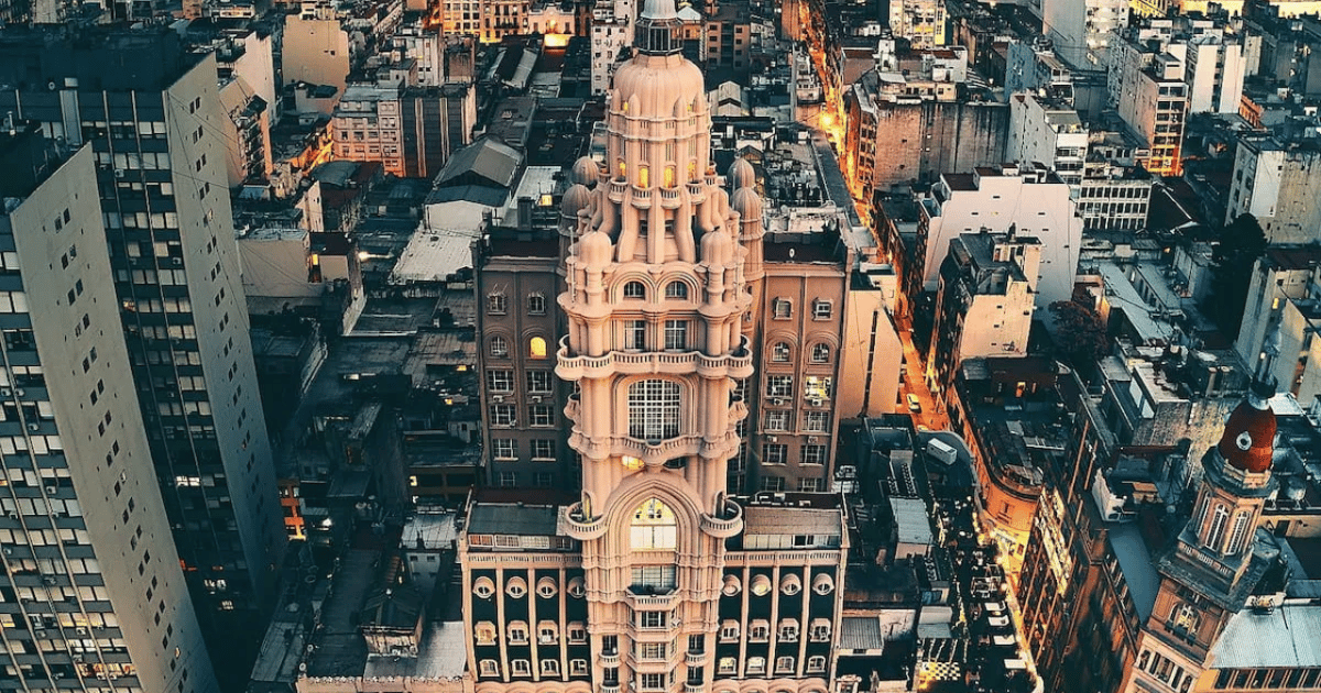 Buenos Aires: Bilet wstępu do Palacio Barolo i wycieczka z przewodnikiem | GetYourGuide