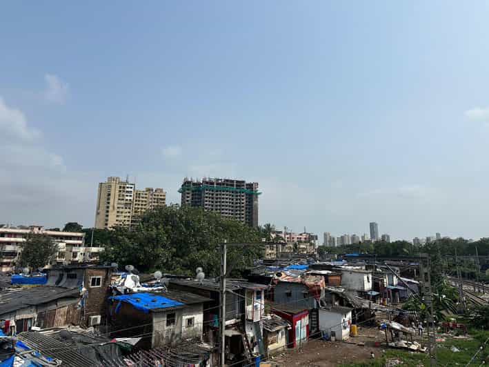 Mumbai: Discover India's Largest Slum -A Local's Perspective | GetYourGuide