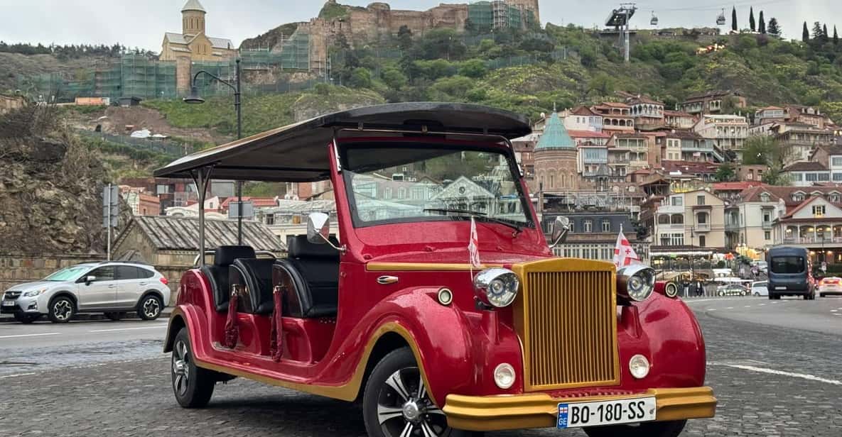 Tbilisi: excursão de 45 minutos pela cidade em autocarro retro ...
