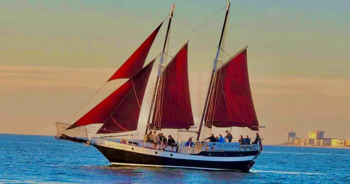 Treasure Island, FL: Crociera diurna e al tramonto con Suncoast Sailing | GetYourGuide