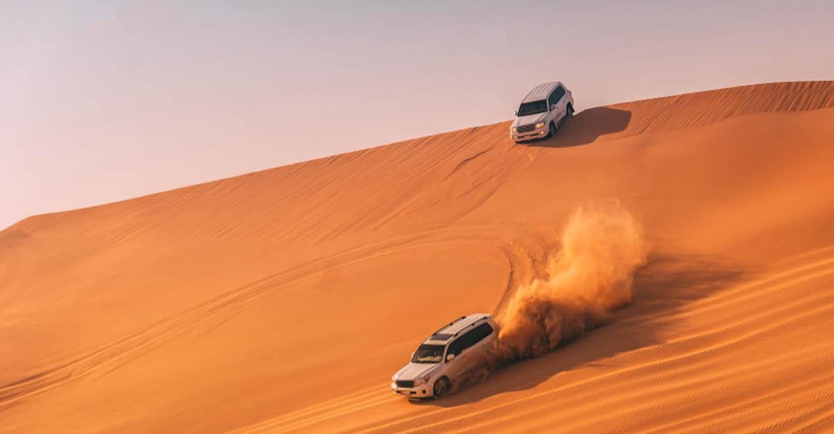 Visit of Mountain Oasis, Ong Jemel and Star Wars Set in 4x4 | GetYourGuide