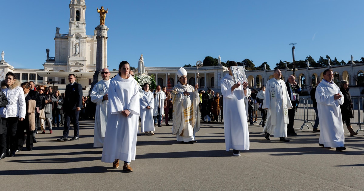 Fátima: Half-Day Private Guided Tour in English or Spanish | GetYourGuide