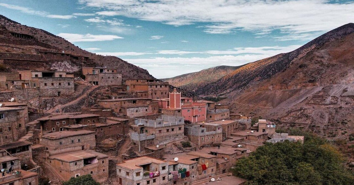 Marrakech: Montagne dell'Atlante, 3 valli e villaggi e cascata ...