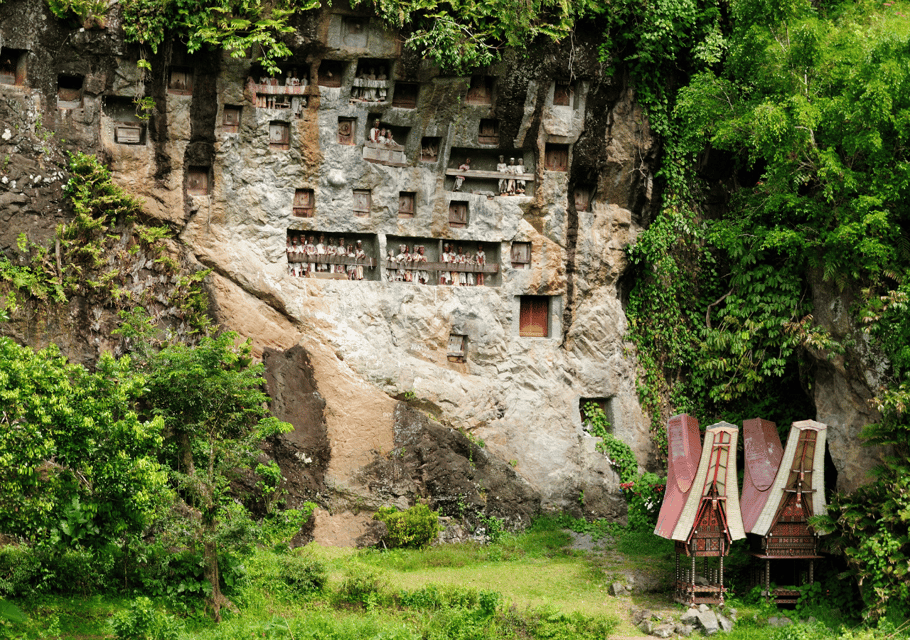 Tana Toraja: Tour privado 3D2N en Sulawesi Meridional | GetYourGuide
