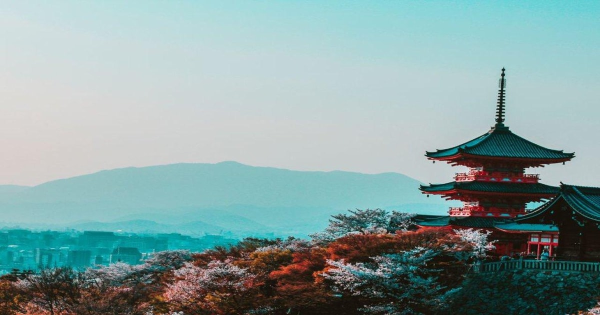 Osaka : Must-see & Hidden Gems Walking Tour | GetYourGuide