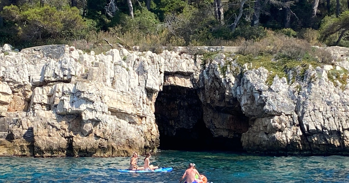 Antibes : Excursion à la voile au Cap d'Antibes | GetYourGuide