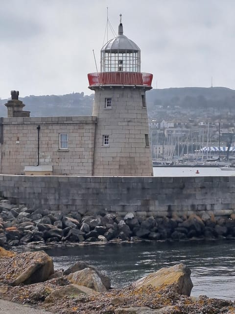 Dublin: Nature & Hiking in Howth (Walking Tour) | GetYourGuide