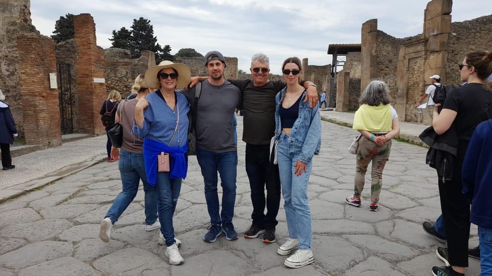 Pompeii: Park Tour with Archeologist | GetYourGuide
