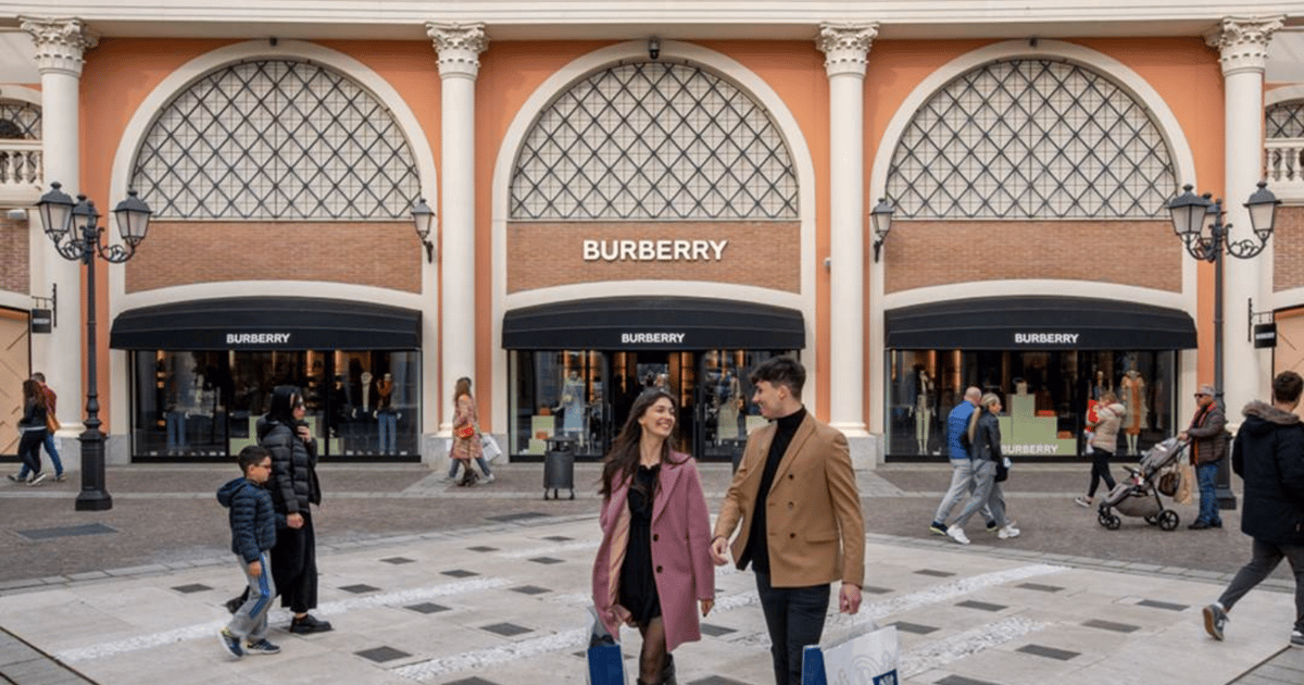 Florence: Train & Bus to Castel Romano Outlet | GetYourGuide