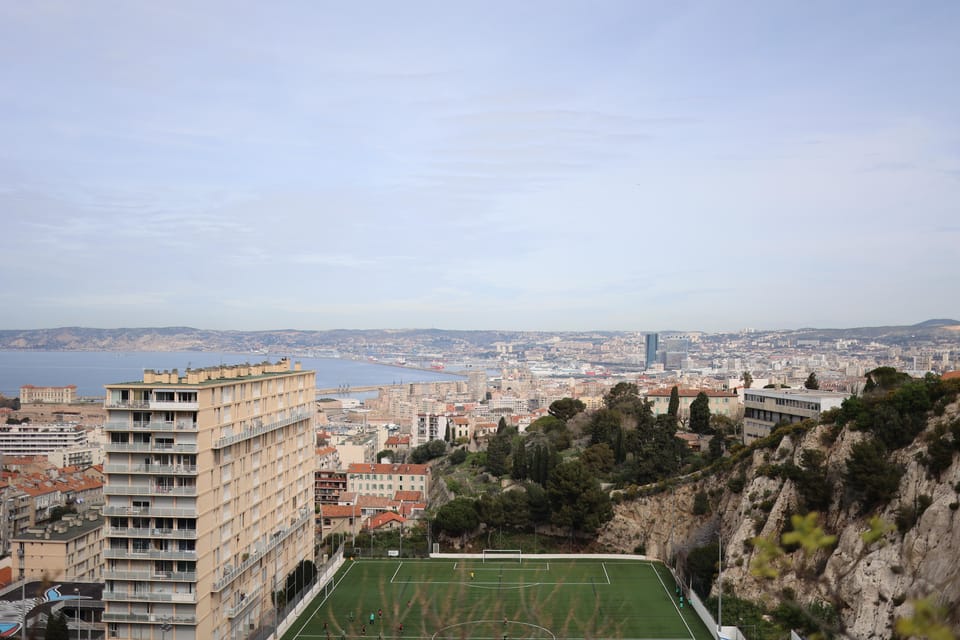 Marseille : Run in Marseille in our tour A Jamais le Premier | GetYourGuide