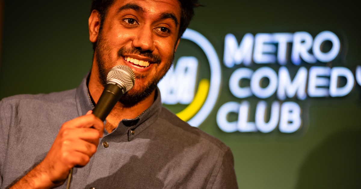 Prague: Sunday Stand-Up Comedy Night in English | GetYourGuide