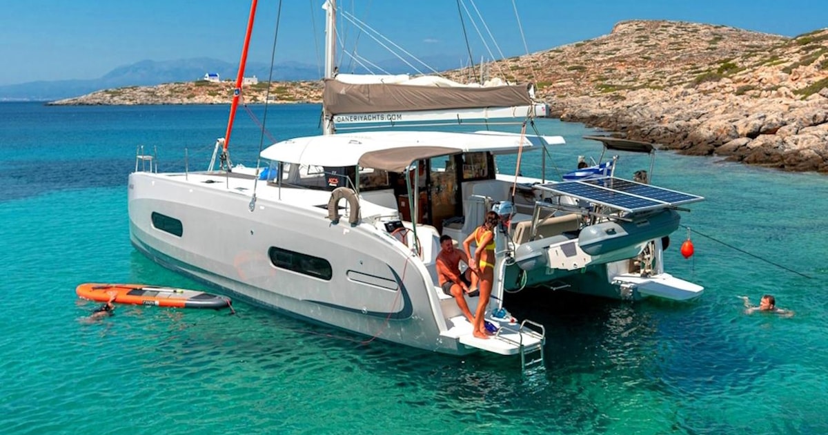 Heraklion: Výlet katamaránem na ostrov Dia s obědem | GetYourGuide
