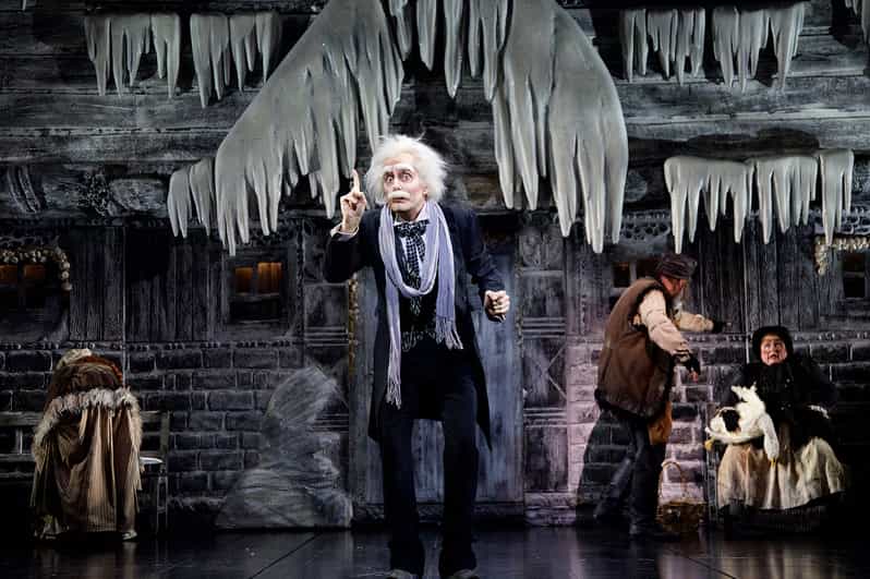Stuttgart: Tickets to Musical “Dance of the Vampires” | GetYourGuide