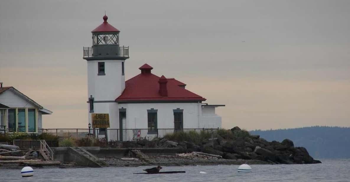 Seattle: Alki Lighthouse Sea Kayak Tour | GetYourGuide