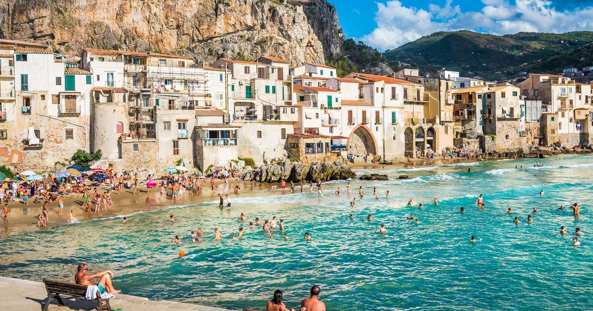 Cefalù Tour: Between history and natural beauty | GetYourGuide