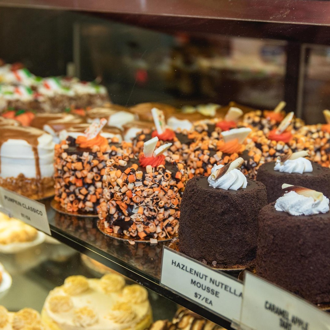 Philadelphia: Italian Market Walking Food Tour | GetYourGuide