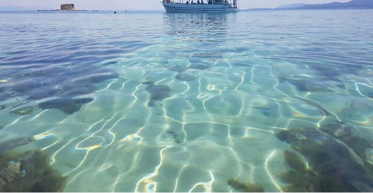 Crucero de día completo a Korakaki con barbacoa desde Mitilene ...