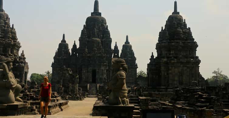 Yogyakarta: Borobudur, Merapi, Prambanan i balet Ramajana | GetYourGuide