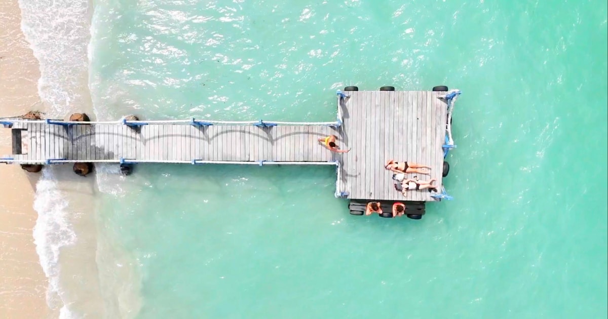 Tierra Bomba Island: A day at Marine Beach Club | GetYourGuide