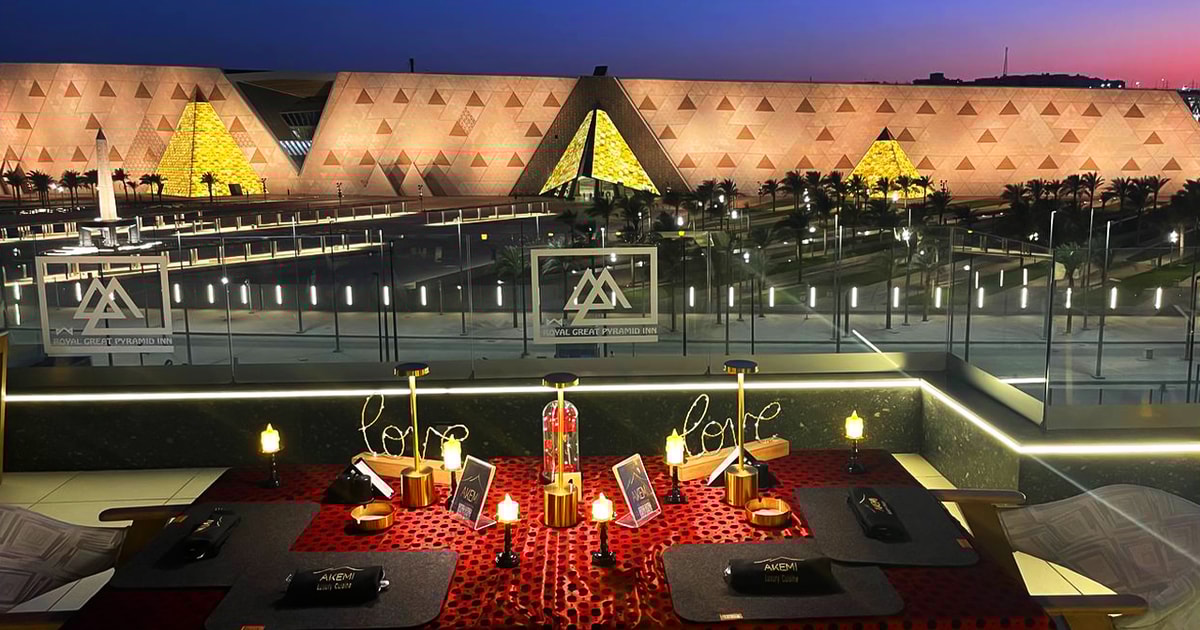 Cairo: Dinner with Grand Egyptian Museum & Pyramids Views | GetYourGuide