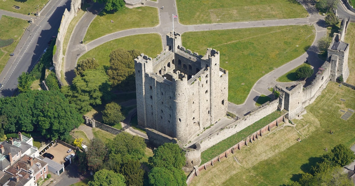 From London: Rochester, Dover Castle & White Cliffs Tour | GetYourGuide