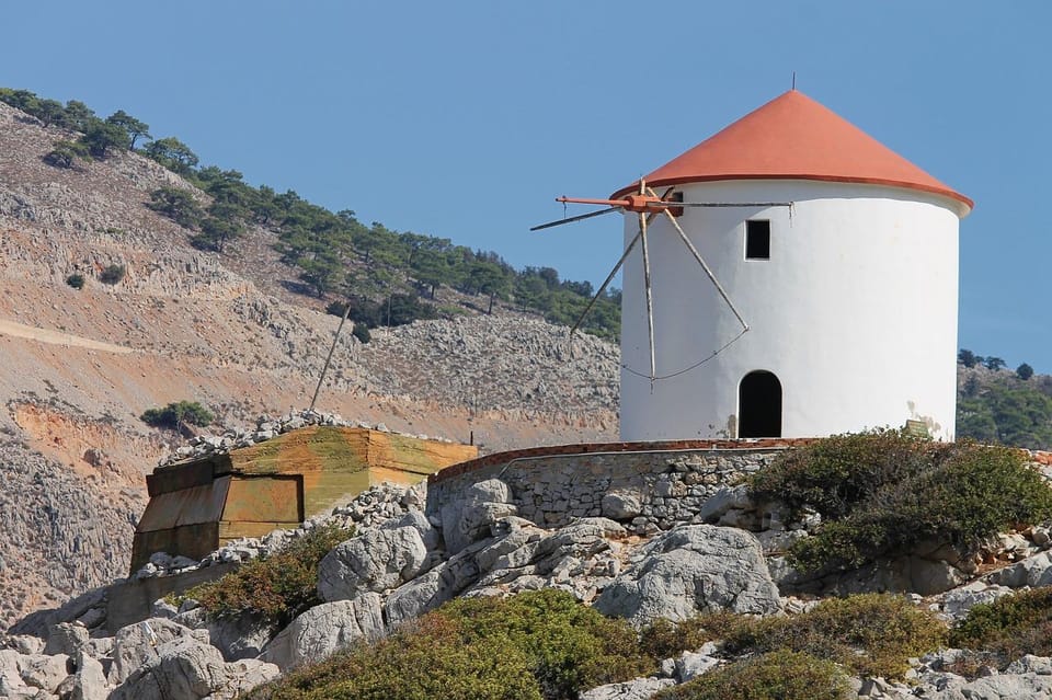 Symi: Bus excursies naar Panormitis klooster | GetYourGuide