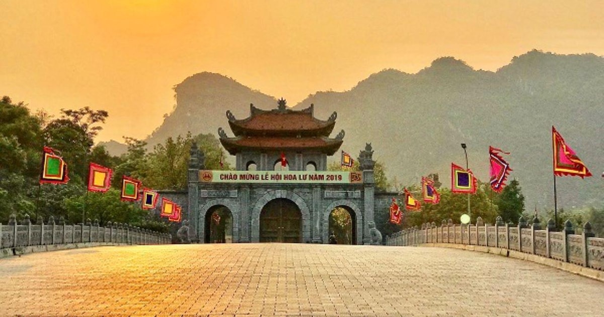 Ninh Binh 2D1N : Bich Dong, Temples Thai Vi, Tam Coc, Hoa Lu | GetYourGuide