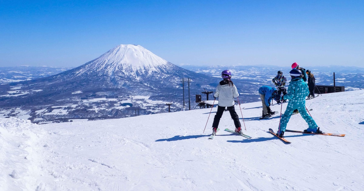 From Tokyo: Fujiyama Snow Resort Yeti Winter Ski Day Tour | GetYourGuide