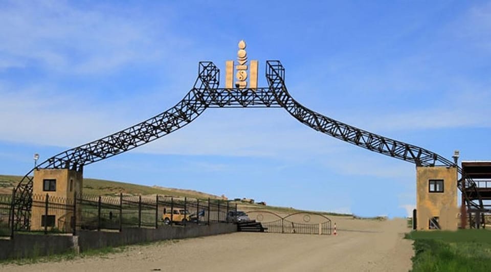 Visit Mongolian-Russian border, trade through the free zone | GetYourGuide