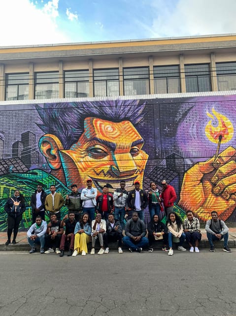 Walls of Wonder: Immersive Journey through Distrito Graffiti | GetYourGuide